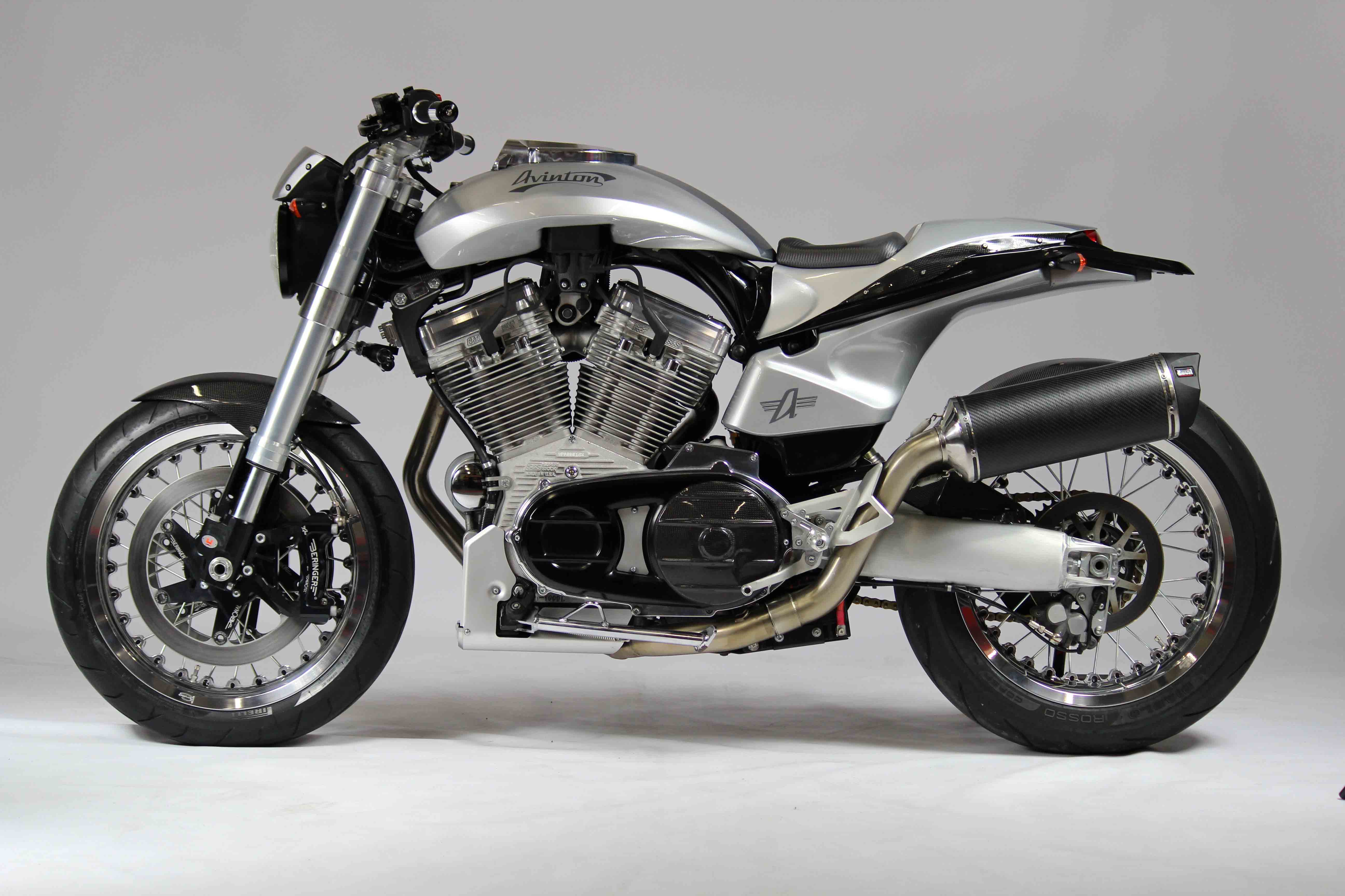 Avinton Roadster : la plus américaine des motos françaises