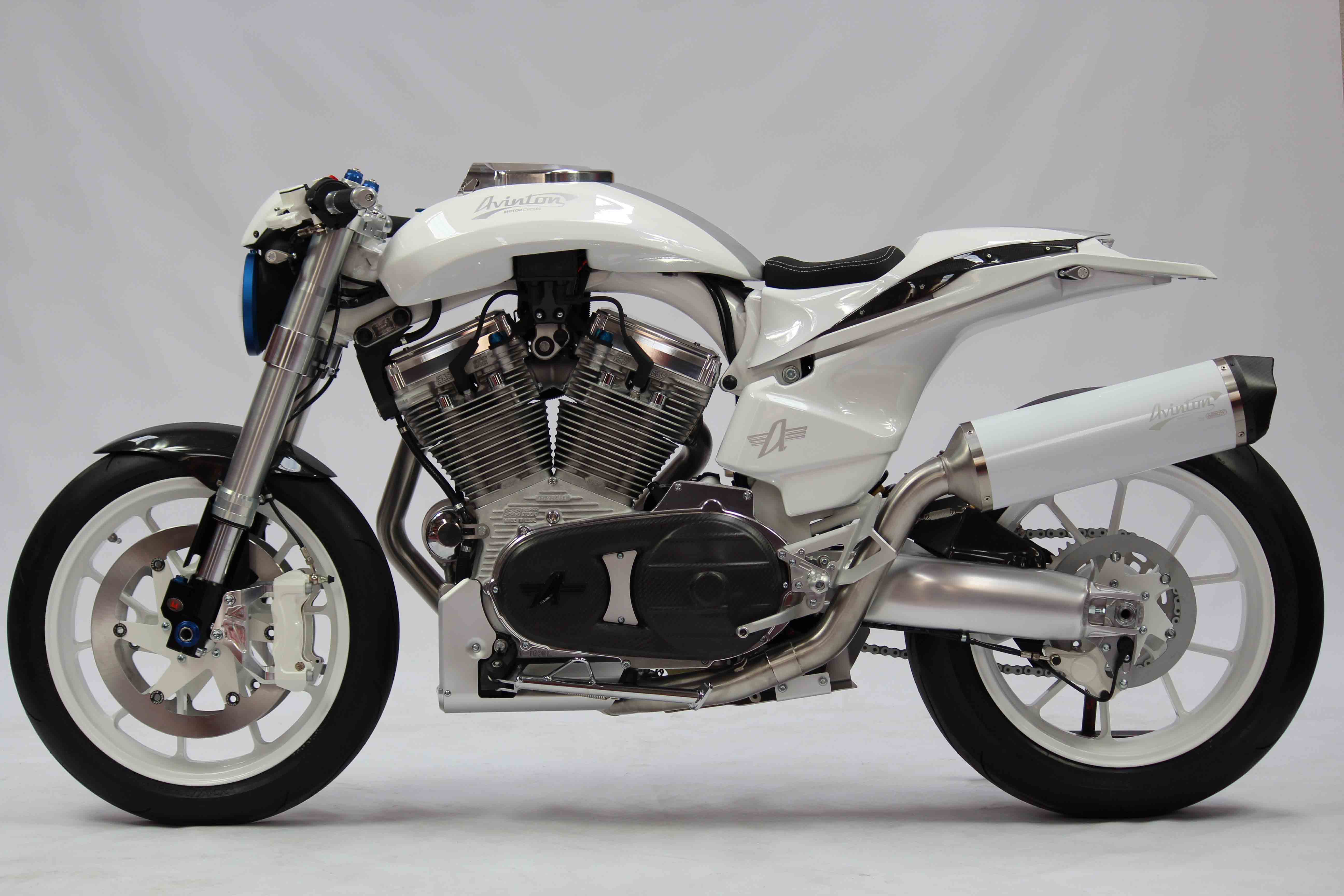 Avinton Roadster : la plus américaine des motos françaises