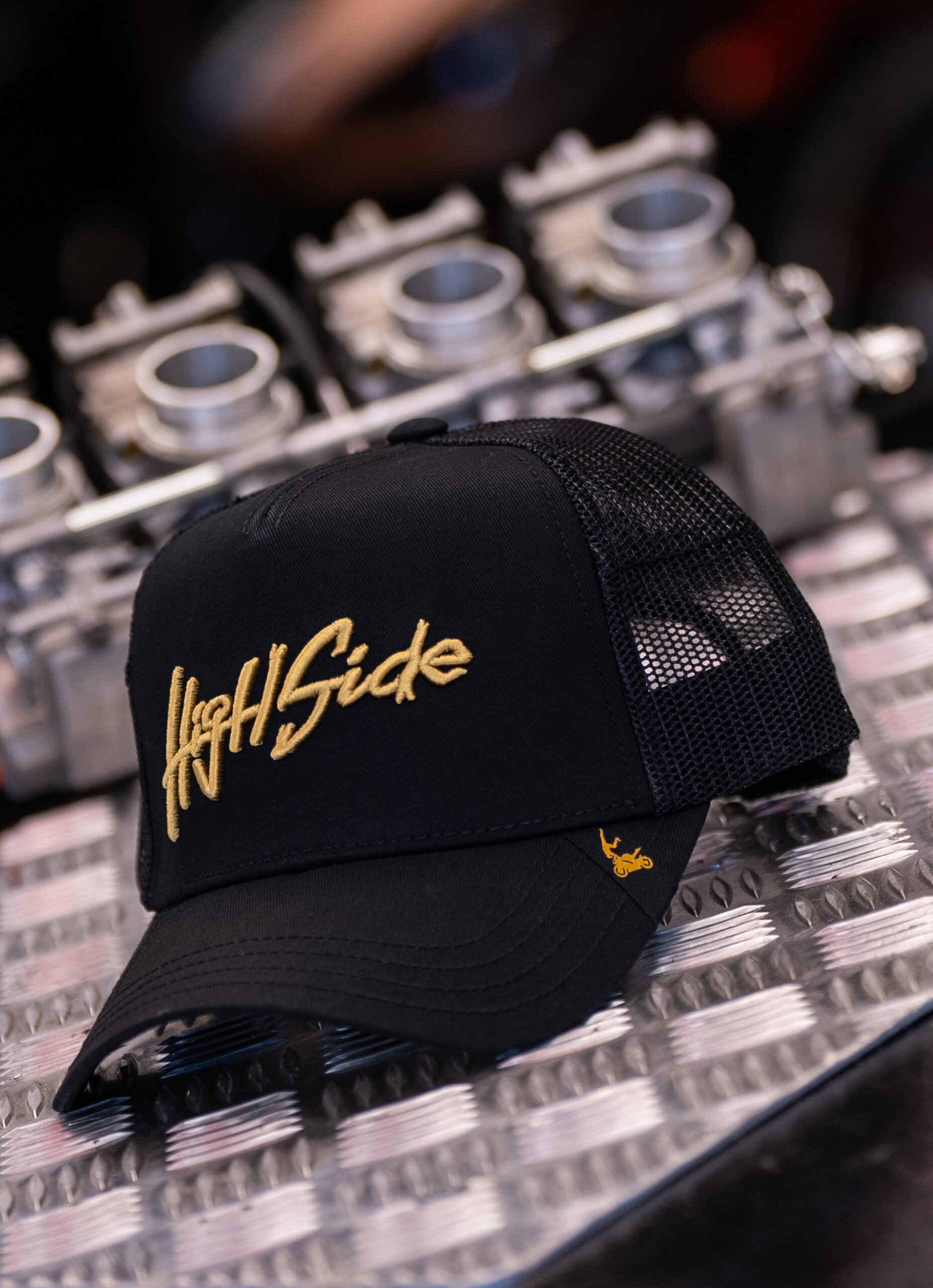 Boutique - High Side