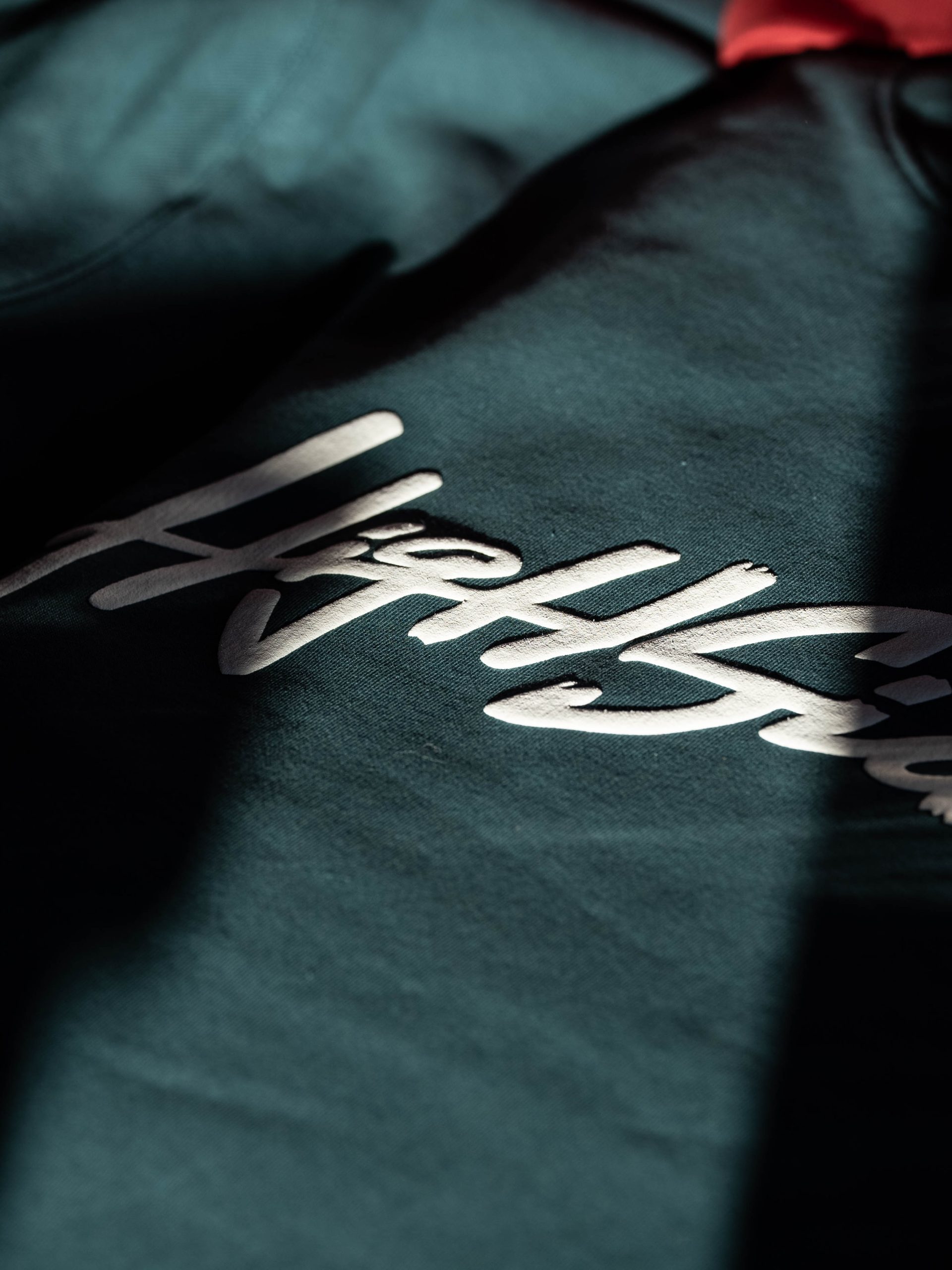 Boutique - High Side